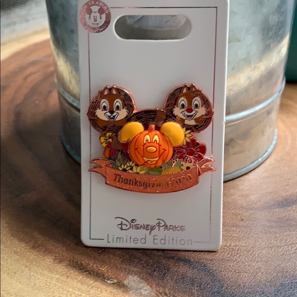 Disney | Accessories | Disney Mickey And Chip And Dale Thanksgiving Pin ...